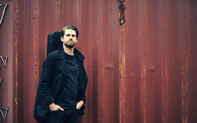 Michal Strnad vydává debutové album "Další" | Donio