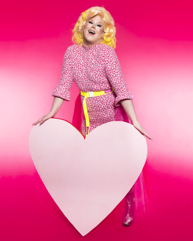 Podpoř vznik nového klipu a EP Miss Petty! | Donio