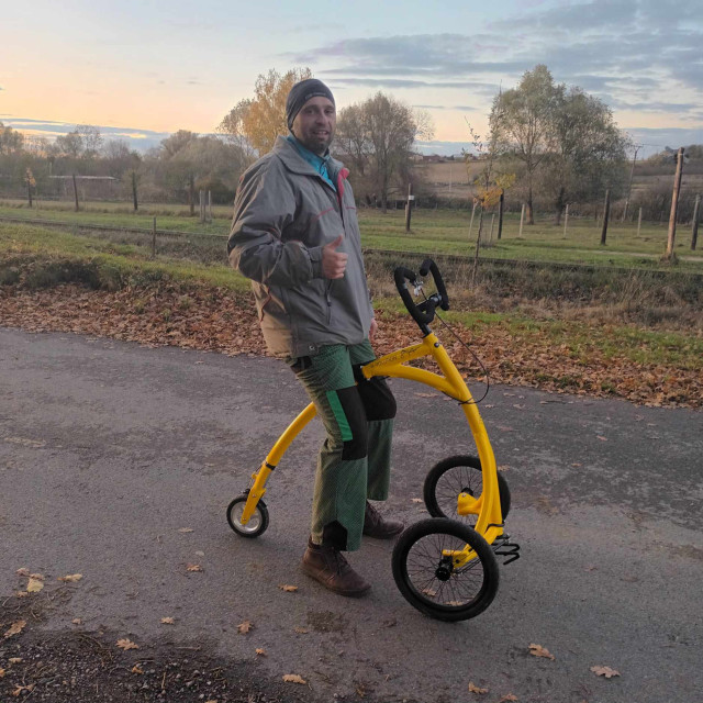 Složili jste se na chodítko Alinker | Donio